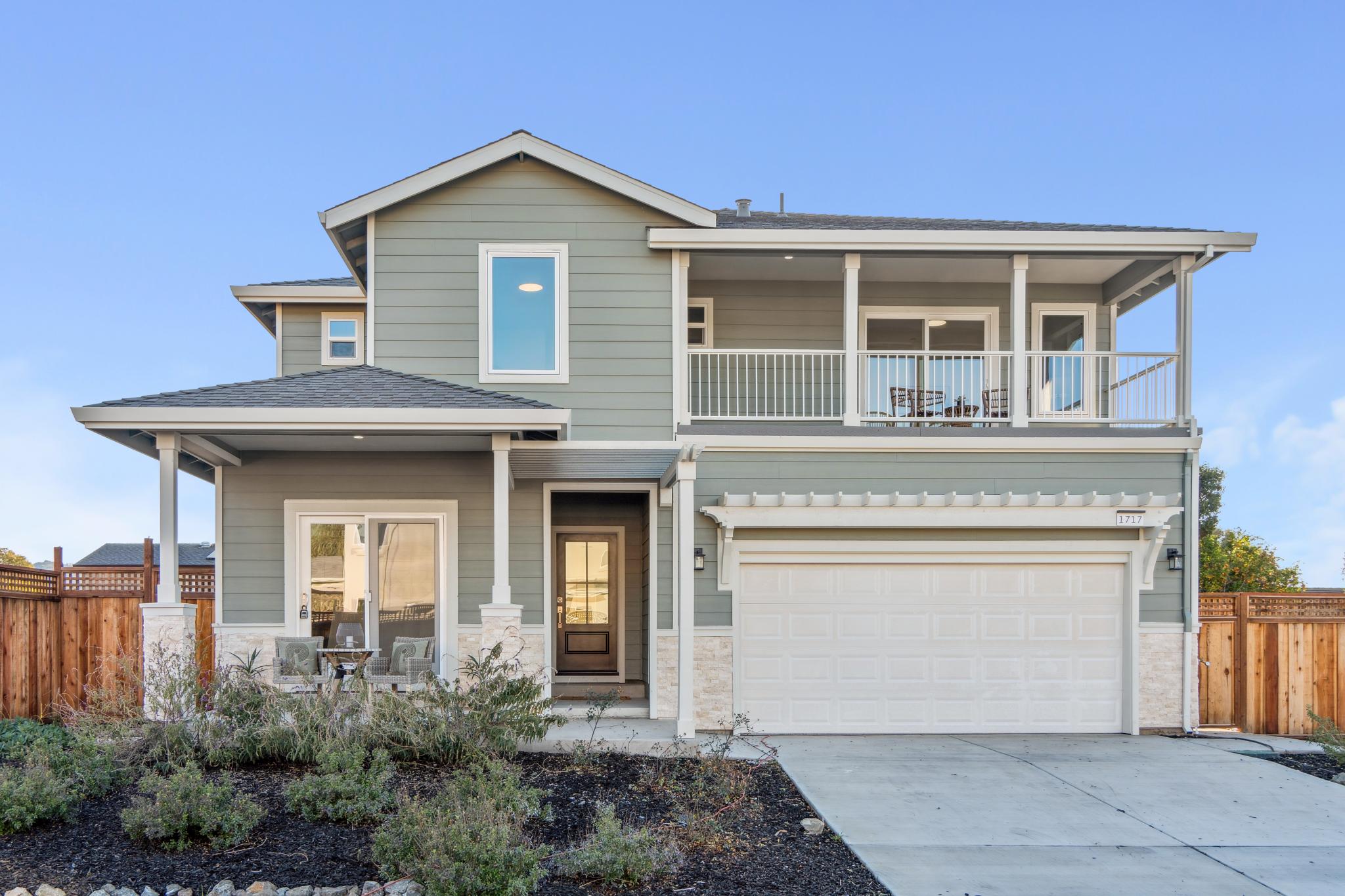 1717 Berrywood Drive presented by Marisa Cox