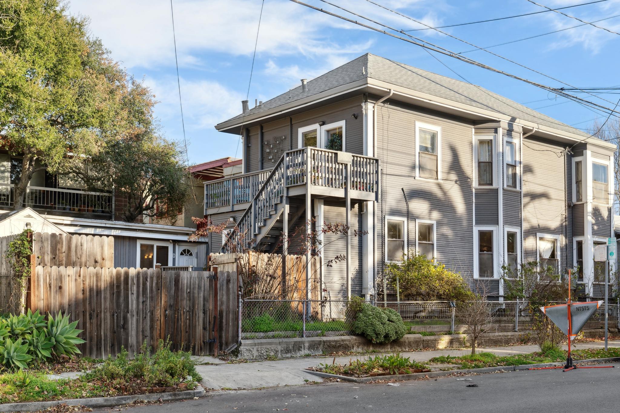 2401 Ward Street presented by Simone Hoover