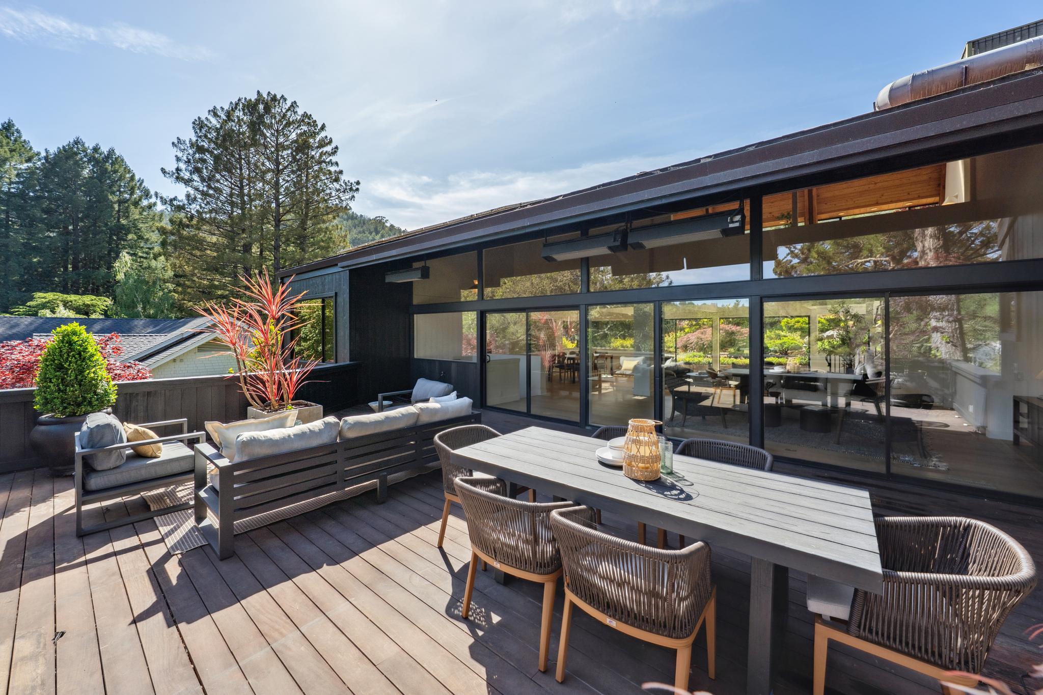 27 Throckmorton Lane presented by Beth Brody and Joshua Deitch