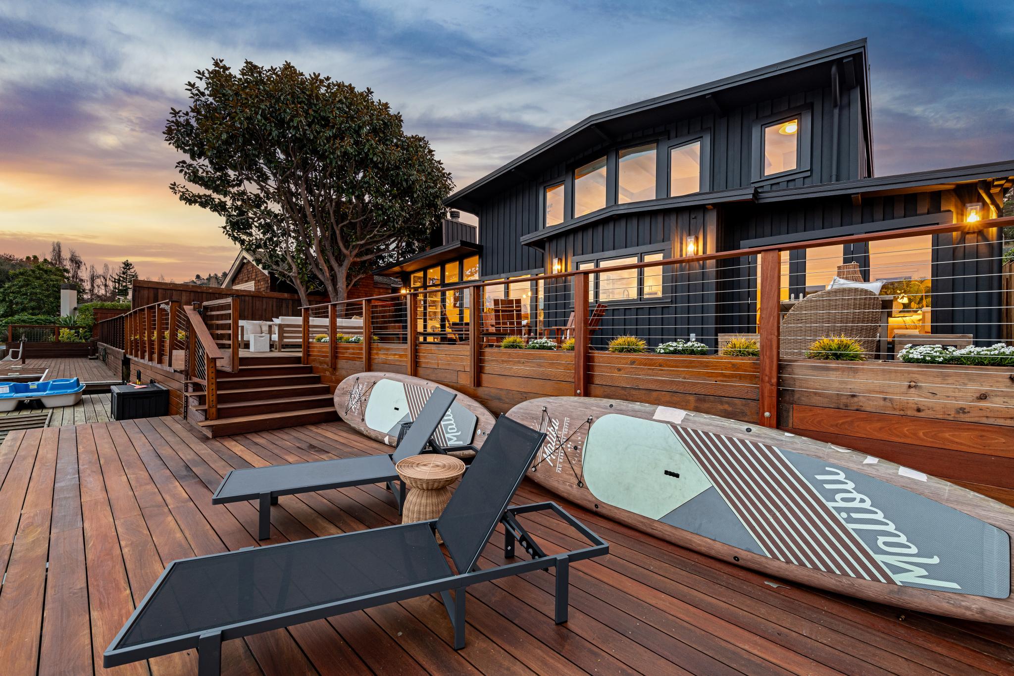 284 San Rafael Avenue presented by Keely Ferguson