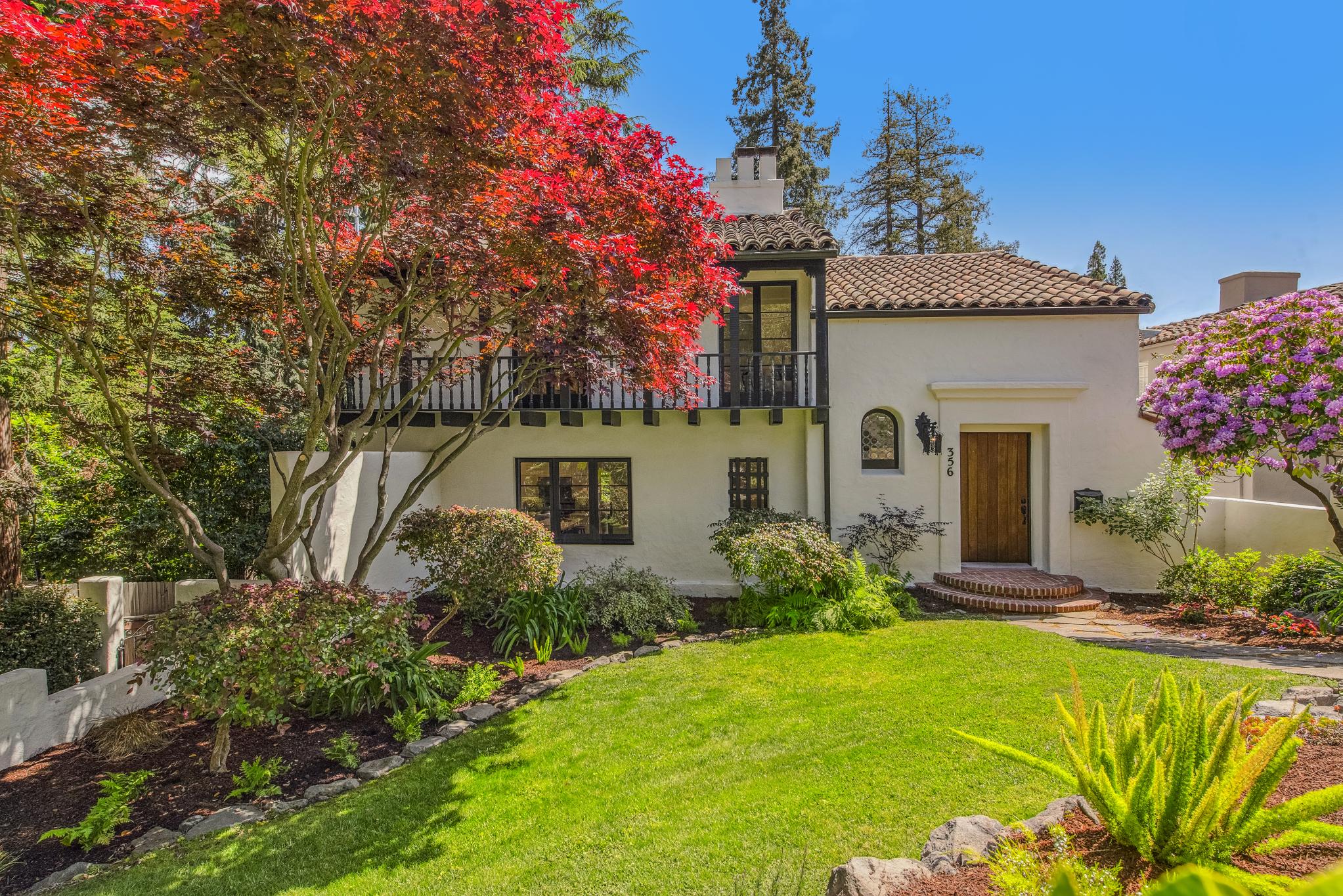 356 Mountain Avenue presented by Teresa Baum and Matt Heafey