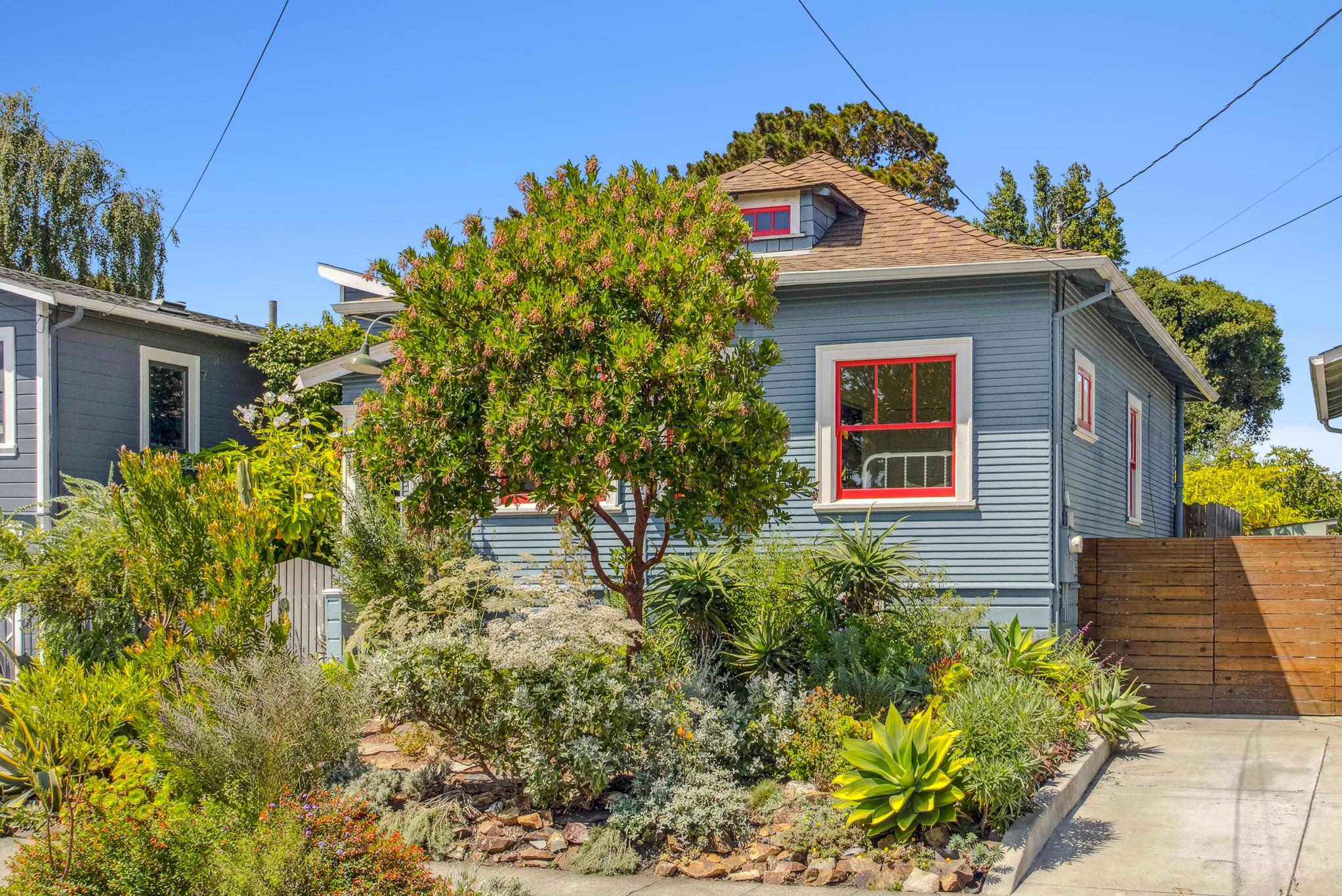 6521 Herzog Street presented by Bill Charman